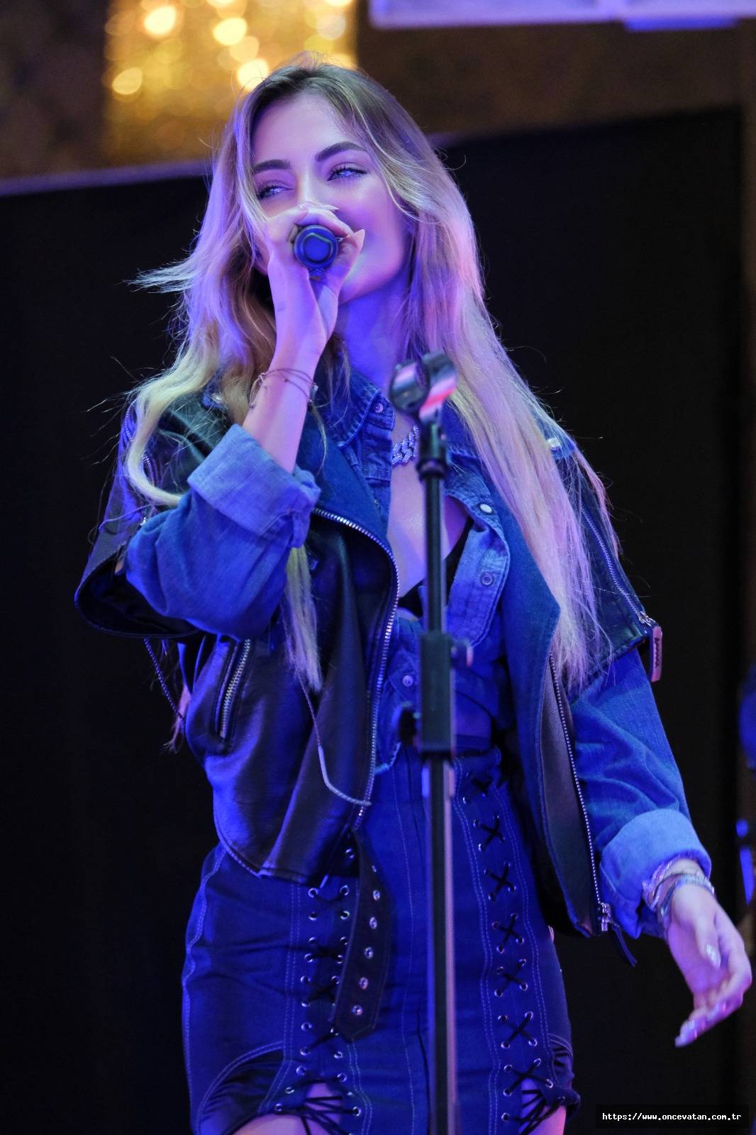 ADANA’DA KAYRA KAYAN RÜZGARI - Önce Vatan Gazetesi